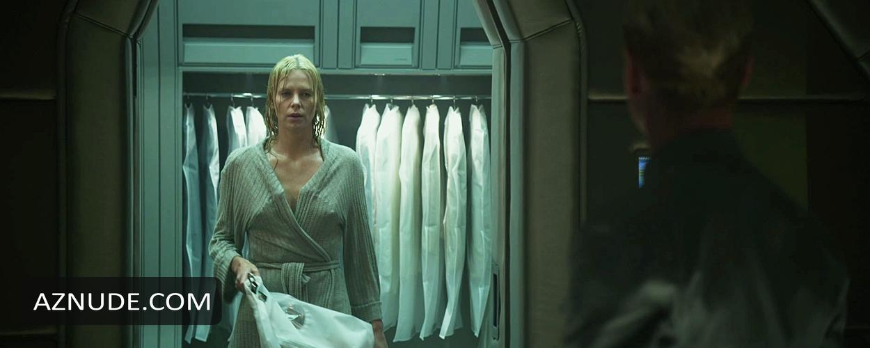 Prometheus Nude Scenes Aznude